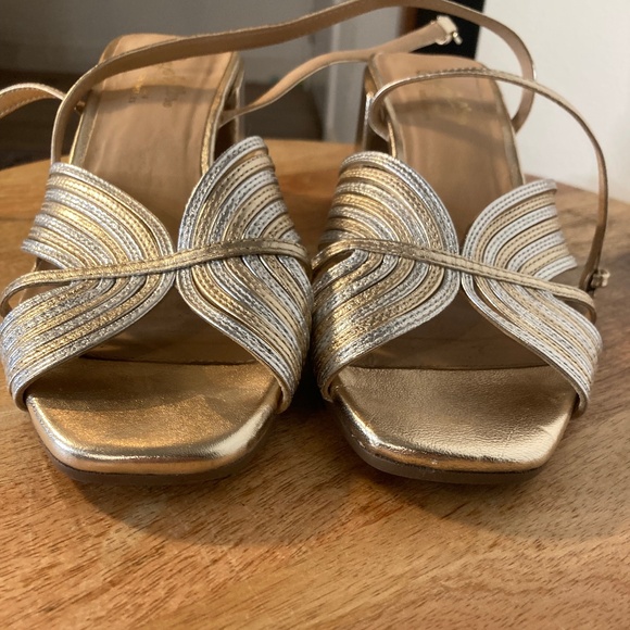 Seychelles | Shoes | Seychelles Tender Gold And Silver Metallic Ankle ...